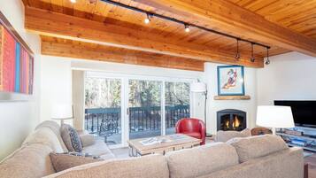 Apartamento em Condomínio Fechado, 2 quartos | Sala de estar