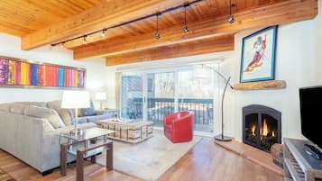 Apartamento em Condomínio Fechado, 2 quartos | Sala de estar