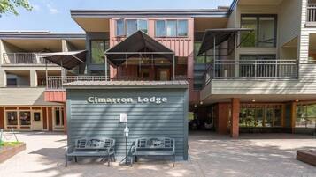 Apartamento em Condomínio Fechado, 2 quartos | Exterior
