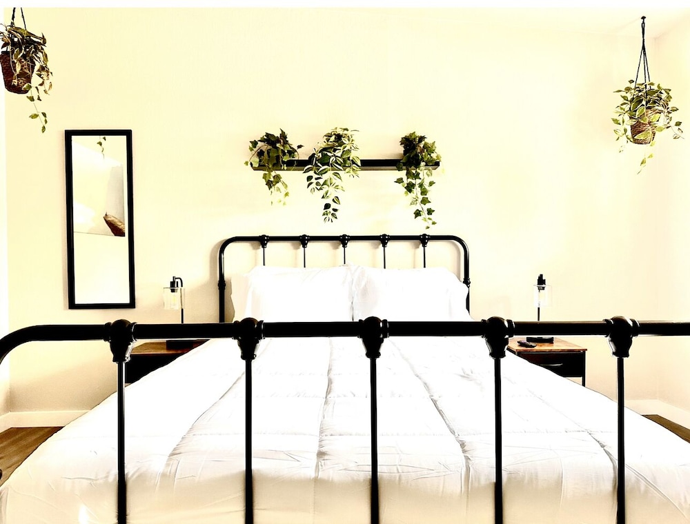 Stylish Near Stadiums, 6 Flags, Parking, Wifi. - 베드포드