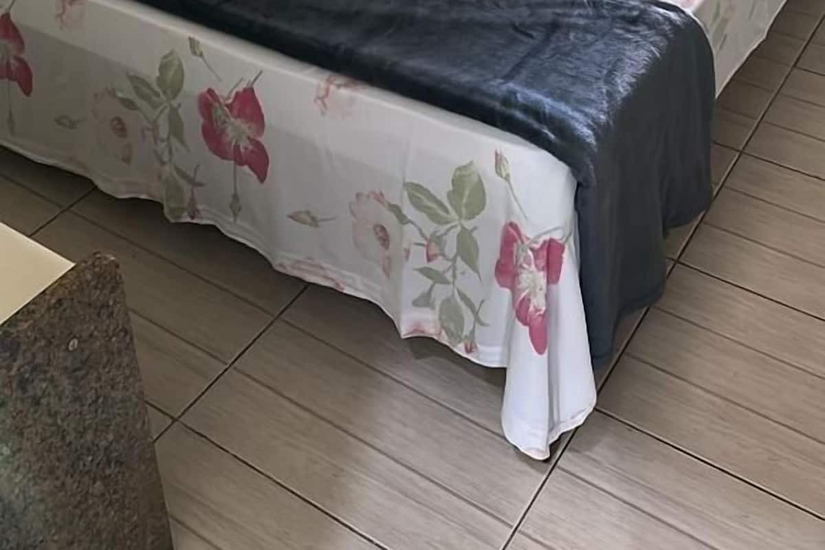 Quarto casal básico | Wi-Fi de cortesia