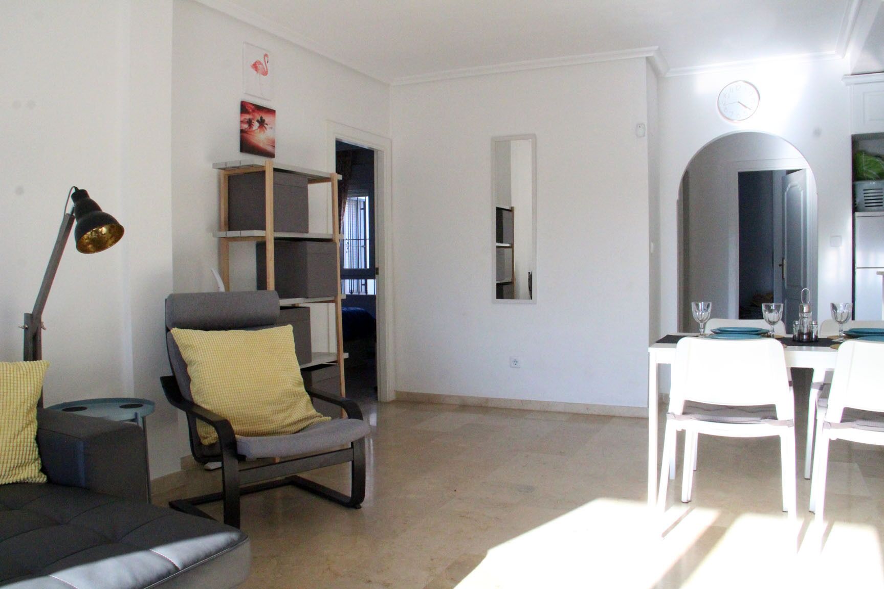 2 Bed 2 Bath Beautiful Apt Next To Villamartin Plaza - Villamartin