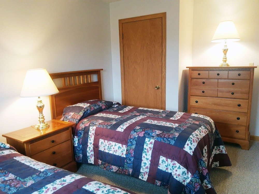 Land of Canaan Vacation Resort - Family Friendly in the heart of Canaan ...