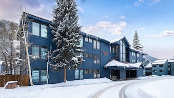 Apartamento em Condomínio Fechado, 2 quartos | Exterior