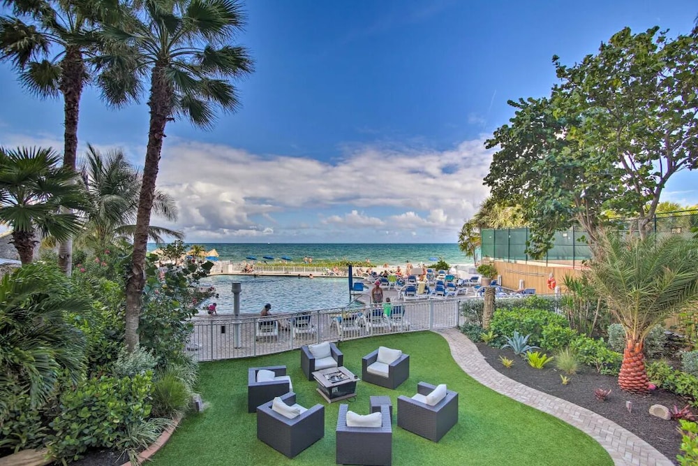 Ft Lauderdale Oceanfront Resort Condo W/ Views! 1 Bedroom Apts By Redawning - Pompano Beach, FL