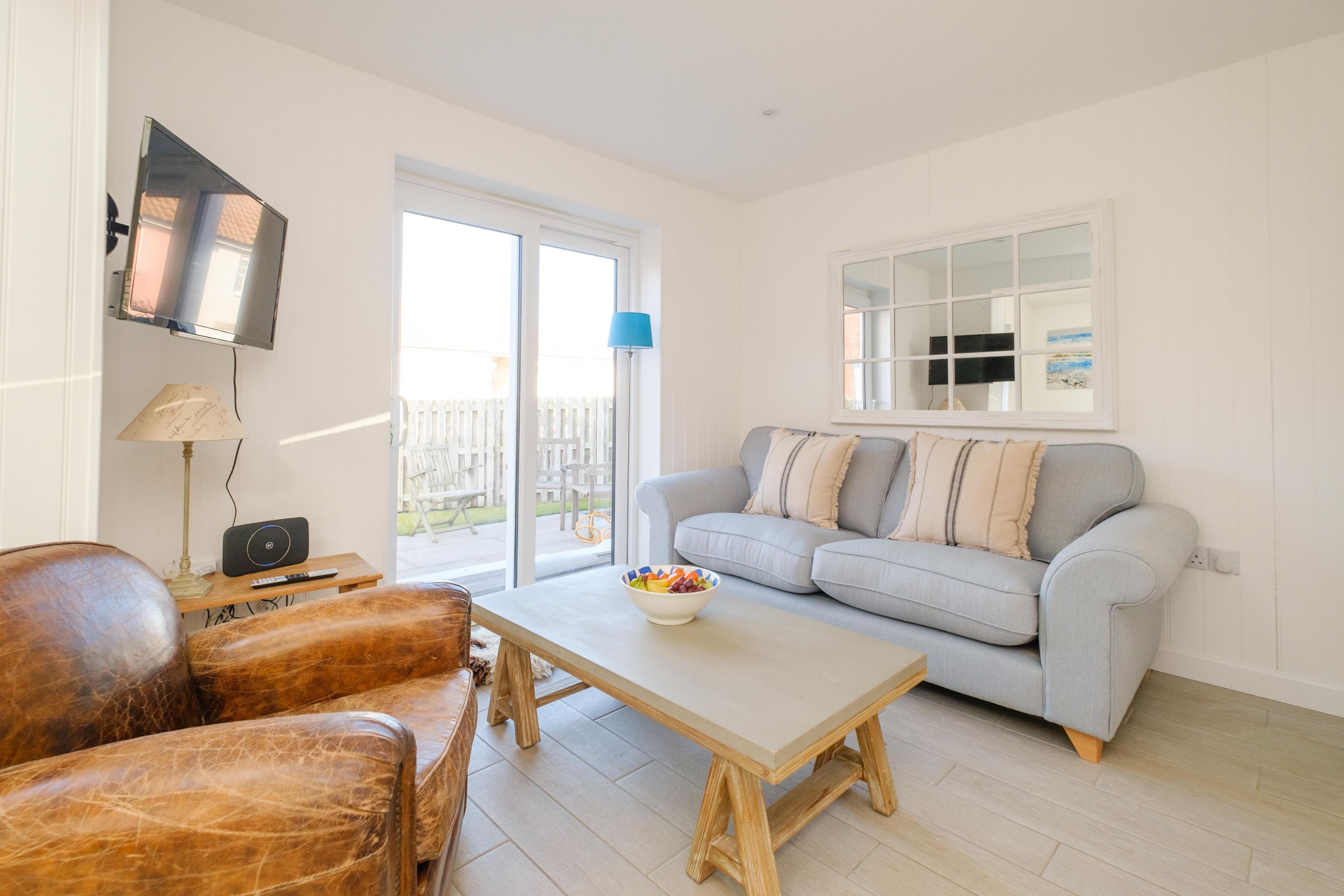 The Garden Flat - Sleeps 4 Guests  In 2 Bedrooms - Aldeburgh