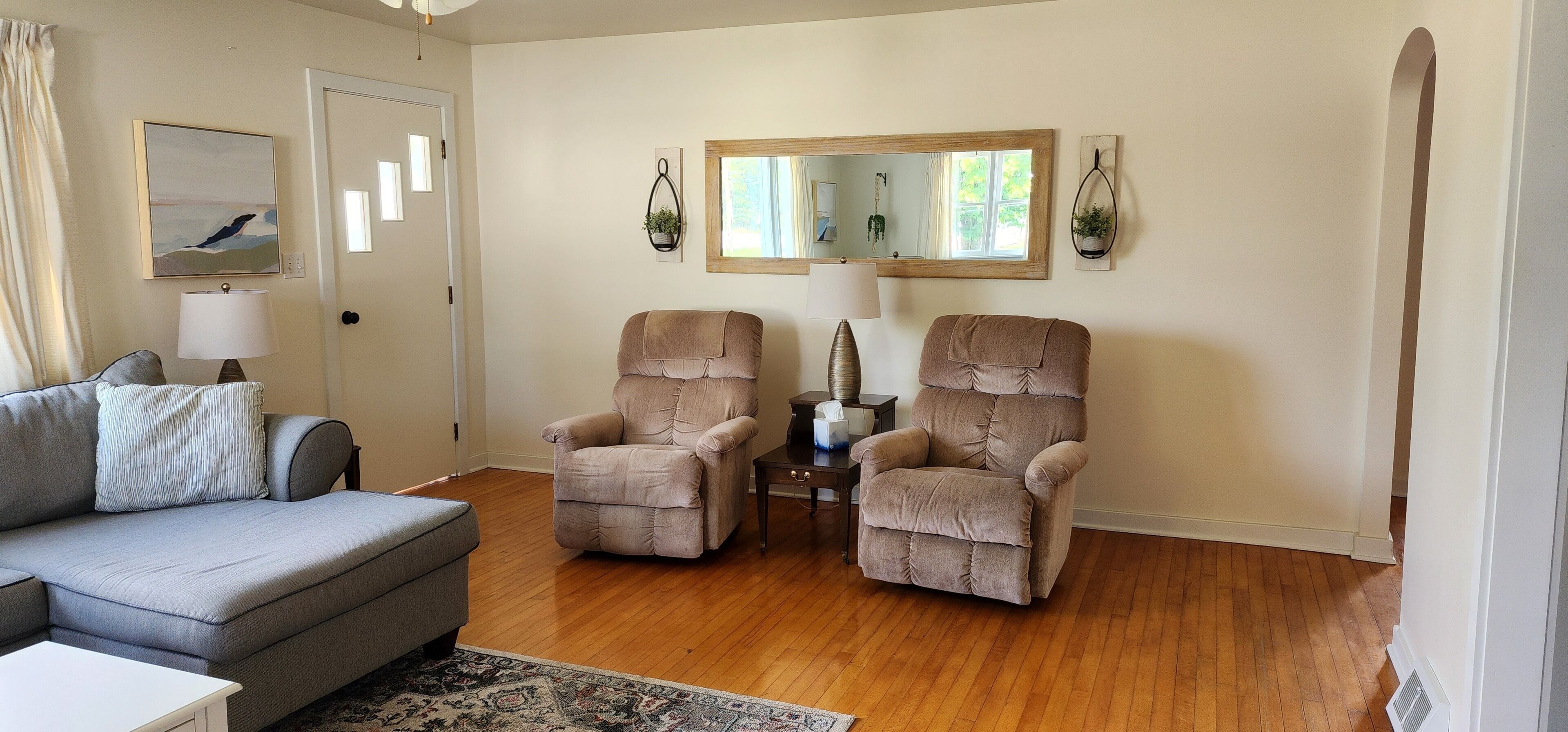 Hot Tub House Kipling Cottages Deck Fire Pit 2 Bed 1 Bath Smart Tvs Wifi Sleep 6 - Gladstone, MI