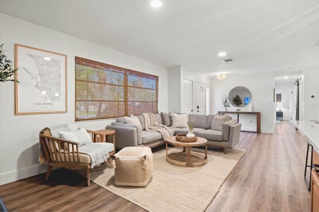 Modern Organic King Beds Salt Pool/spa Dwtn Sarasota Retreat Near Siesta Beach - Sarasota, FL