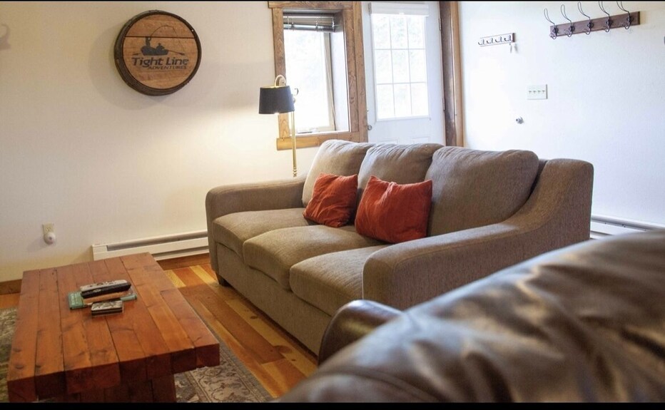 Montana Inspired Cabin Close To 4 Season Outdoor Recreation - Montana