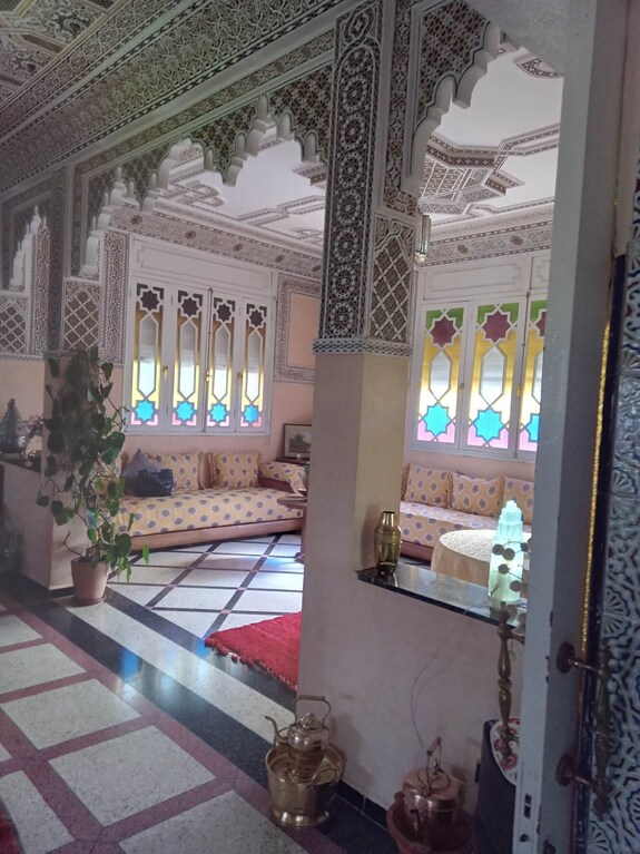 Exceptional Villa, Secure Parking, 5 Mins From The Highway - Meknes