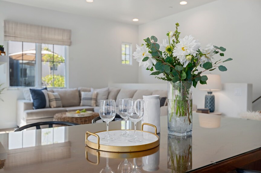 Modern Luxury Condo In Uptown Sb - Santa Barbara, CA