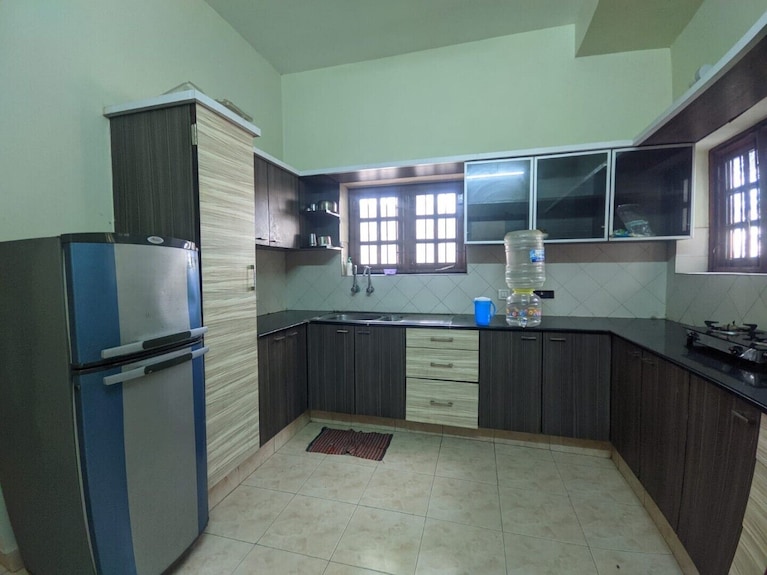 Honey Nest Beach House - Chennai