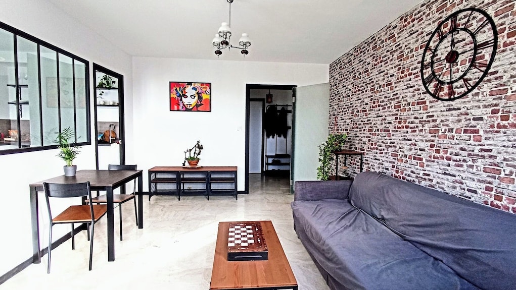 Appartement Entier Proche De Lyon - ibis Lyon Est Bron