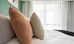 Apartamento, 2 quartos (2 Double Beds) | Roupa hipoalergénica, com mobília individualizada, Wi-fi grátis 