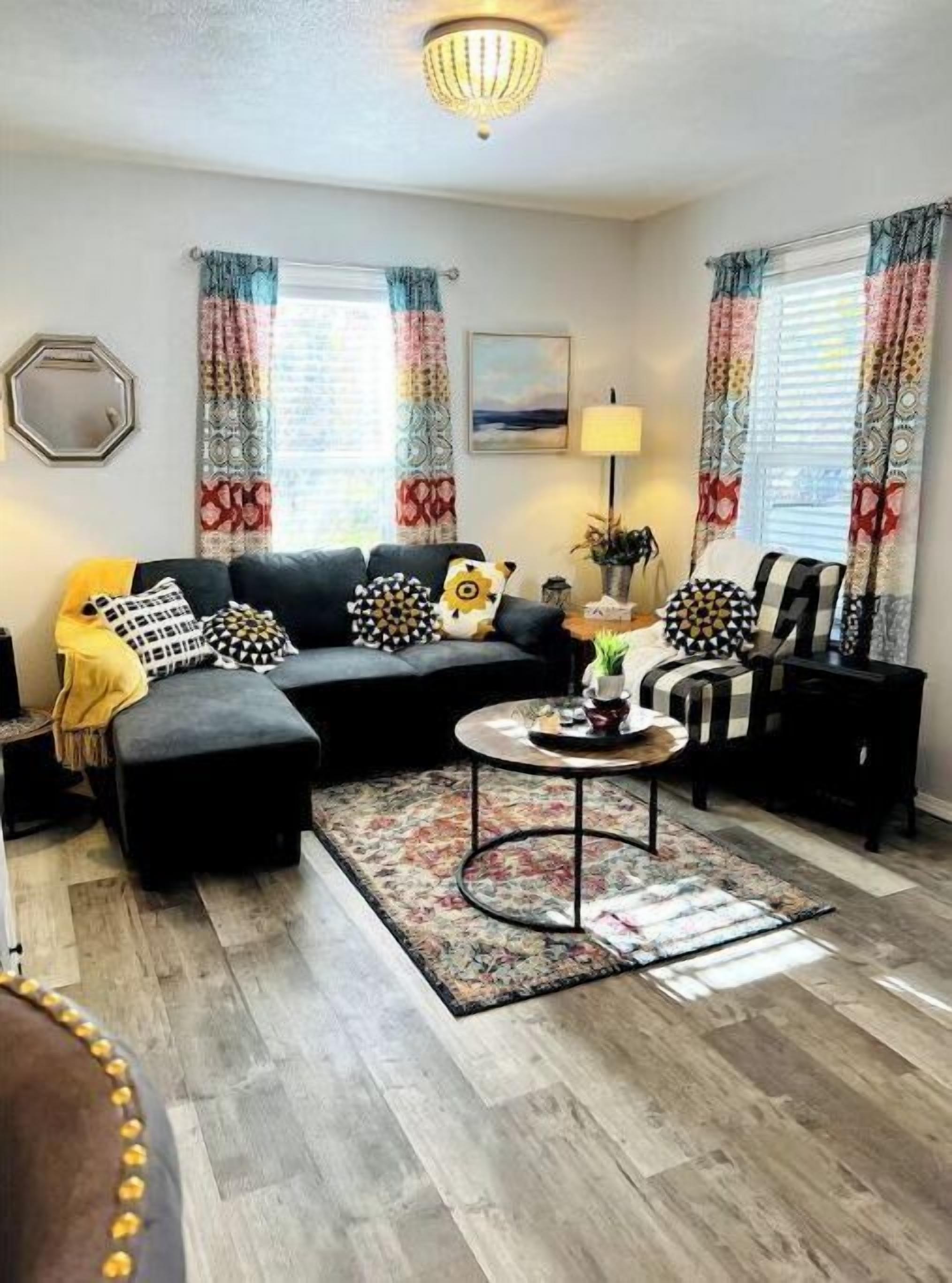 Quaint 1-bedroom Home In Downtown Montrose 016292 - Montrose, CO