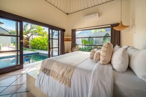 Villa Deluxe | 2 quartos, roupa de alta qualidade, cofre no quarto, secretária 