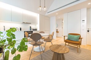 Quarto standard | Área de estar | TV