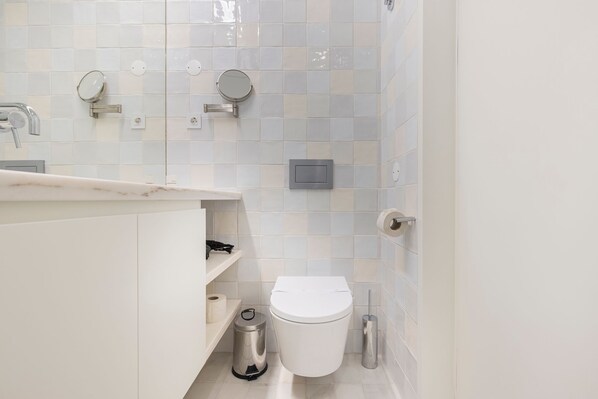 Um secador de cabelo 