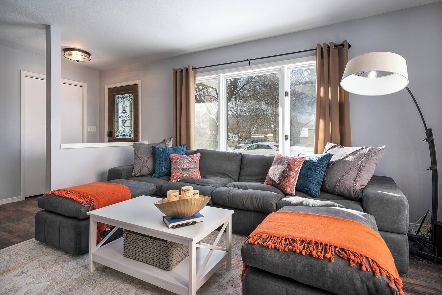 Mid-way On 3rd, Sleeps 10, Sauna And Firepit - Kalispell, MT