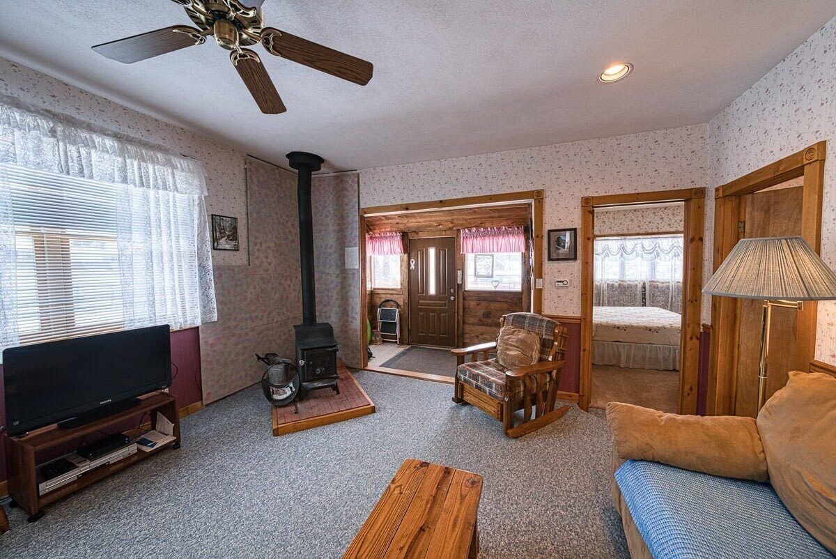 3br Pink Retreat - Walk To Town - Near Twin Lakes - Leadville, CO