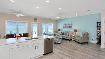 Casa, várias camas (Beach Fantasies B) | Interior