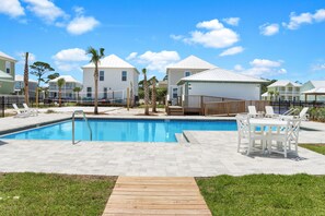 Casa, várias camas (Just Beach Baby) | Piscina