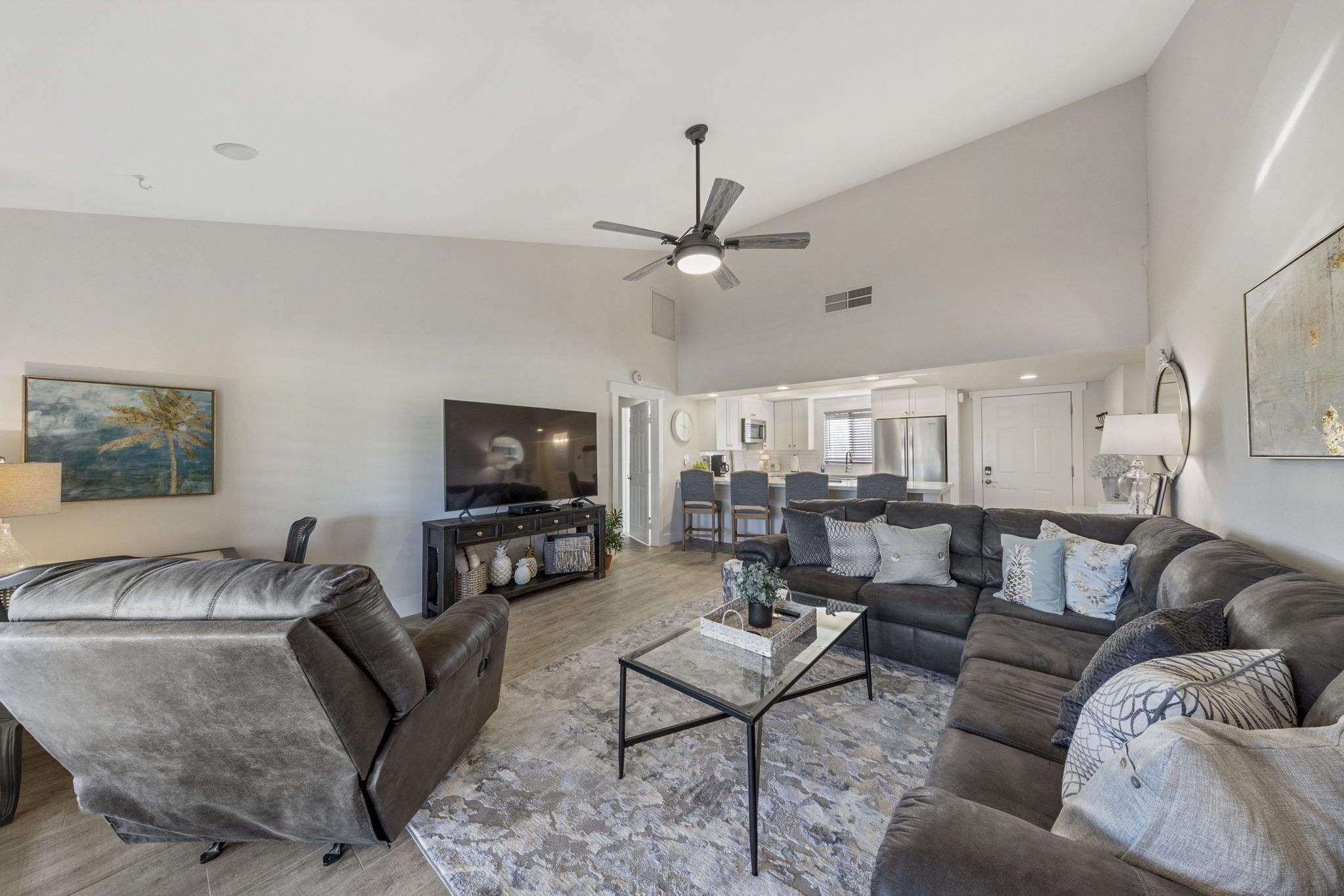 Golf Course Villa - Palm Desert, CA