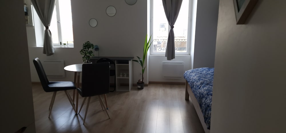 Quiet, Comfortable Studio For A Stay In Dijon - Côte-d'Or