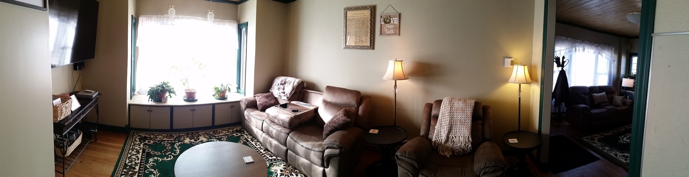 Harmony Haven, A Small Town Cottage Retreat, Large Garden And Outdoor Adventure. - コロラド州