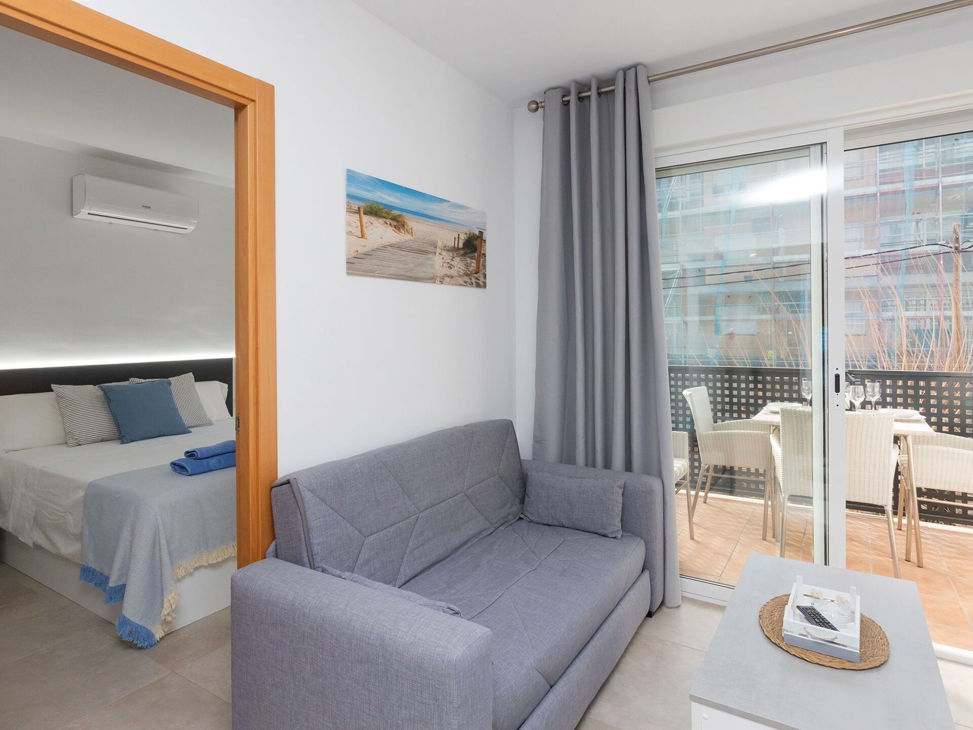 Gemütliche Wohnung Für 4 Gäste Mit Pool,  W-lan, Klimaanlage, Tv Und Balkon - Cubelles