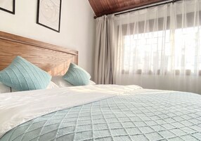 Quarto Duplo Comfort | Roupa hipoalergénica, secretária, quartos insonorizados, Wi-fi grátis 