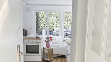 Apartamento de Luxo em Condomínio Fechado | Sala de estar | Smart TV de 50 de polegadas com canais digitais, televisor, Netflix