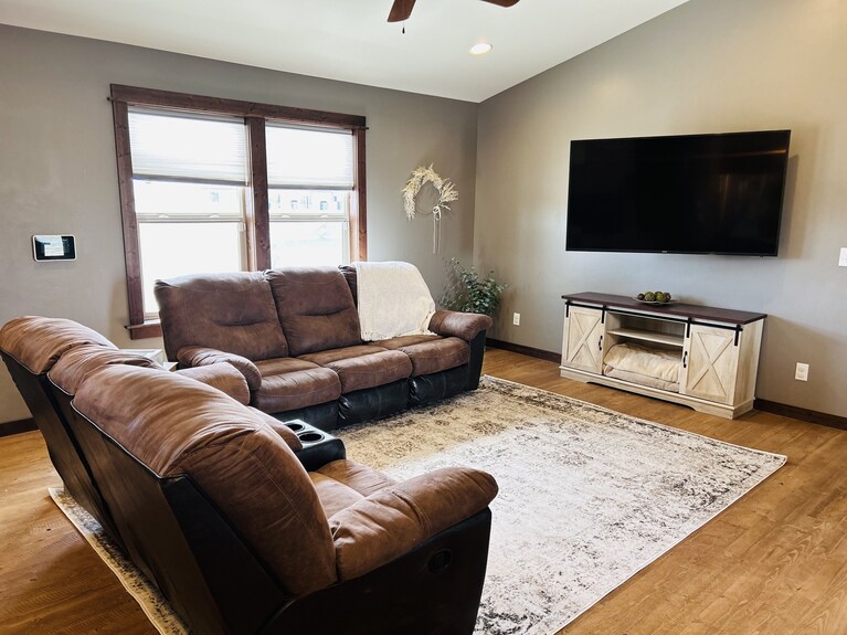 The Grey House Is 2 Minutes To The Lake 5 Minutes To Fox Ridge Golf Course. - Black Sandy State Park, Helena