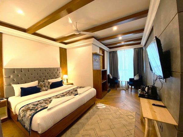 Hotel Sapling Mussoorie - 500 Mtr From Picture Palace Mall Road - Mussoorie
