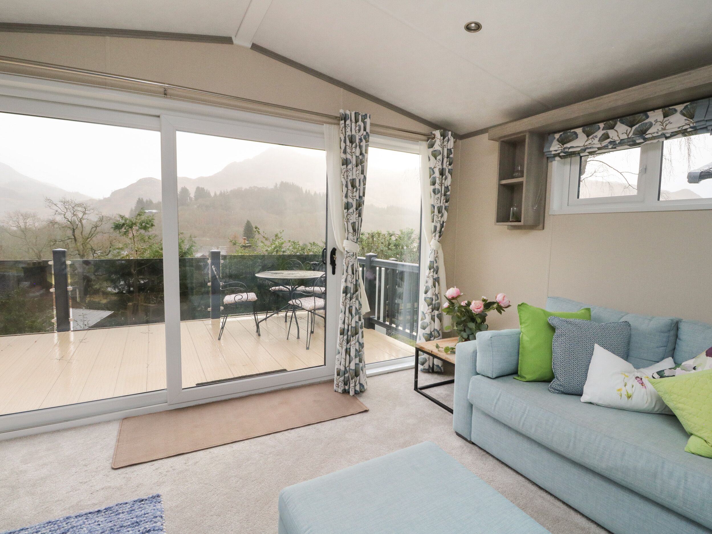 Rowan, Pet Friendly, Character Holiday Cottage In St Fillans - Comrie