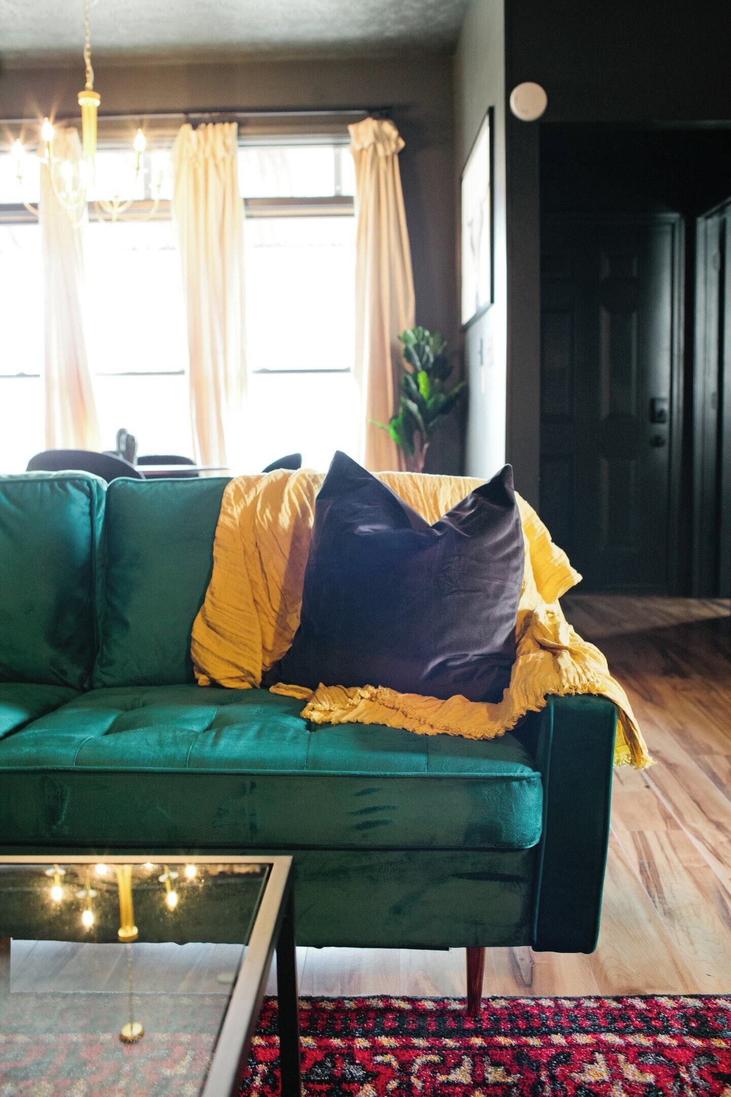 Peaceful 3br Cabin | Pool & Riverwalk Access - Millbrook, AL