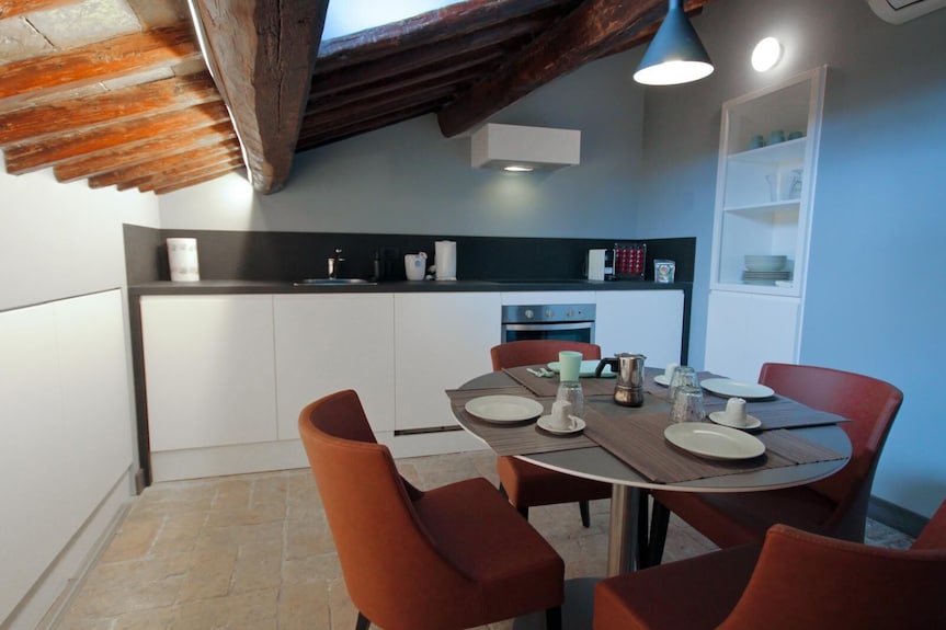 Two Bedroom Apartment - Rooma