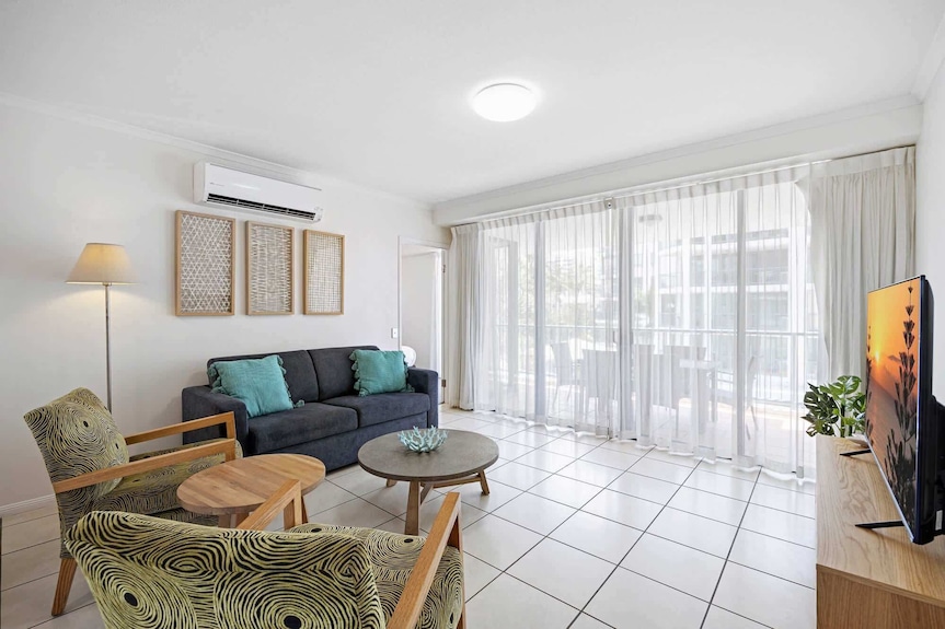Beachside 2-bed With Pools, Gym, Bbq And Parking - Buderim