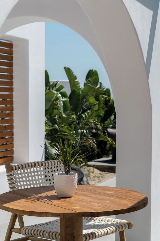 Numa Santorini - Santorini