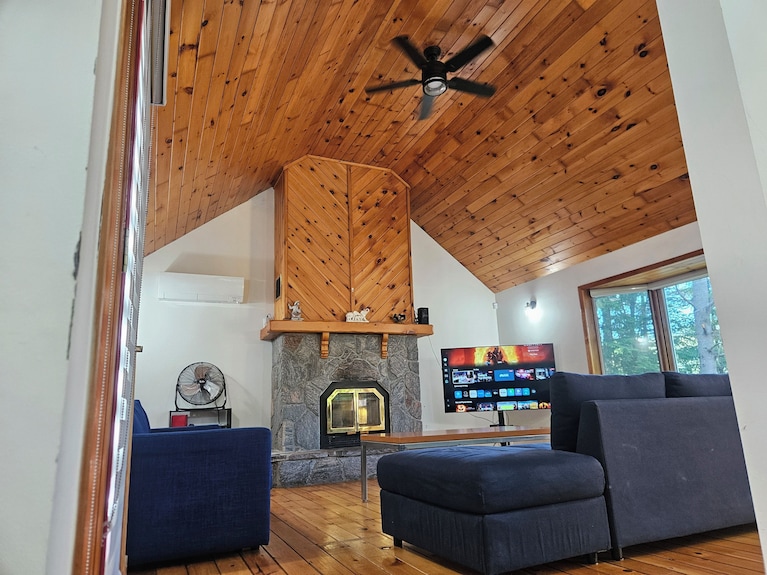 Riverview Cottage With A Beautiful Riverview - Algonquin Provincial Park