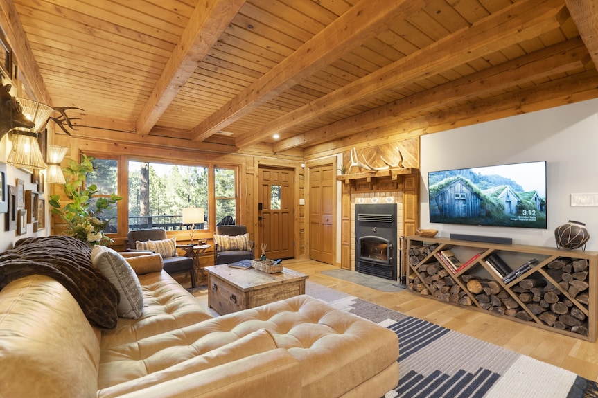 Private 5-acre Cabin Retreat Woods, Wildlife, Trails & Starry Skies - Flagstaff, AZ