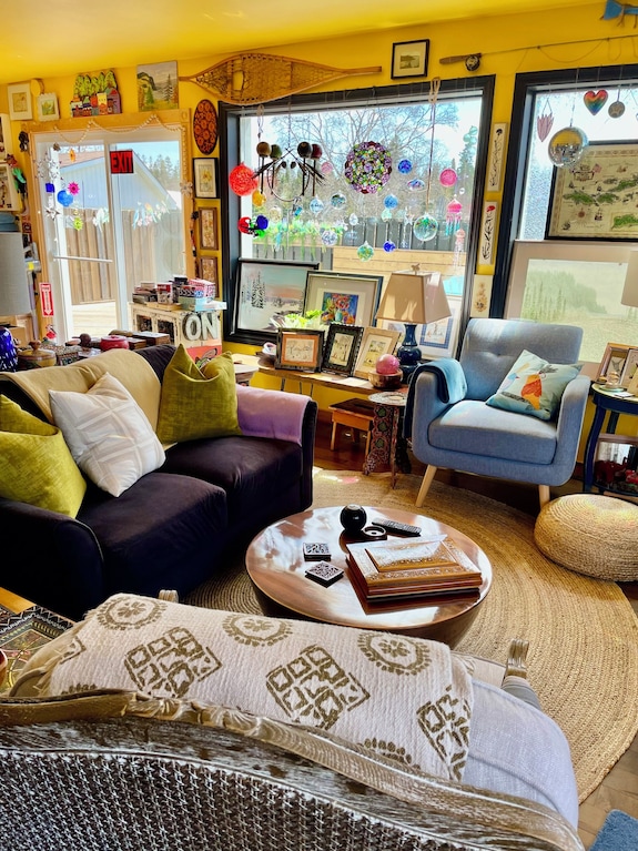 Marina Bay House, Beautiful 4 Season Cottage With Amazing Bay Views - Wawa