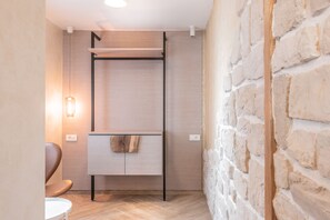 Apartamento Cidade | 1 quarto, secretária, Wi-fi grátis, roupa de cama fornecida 