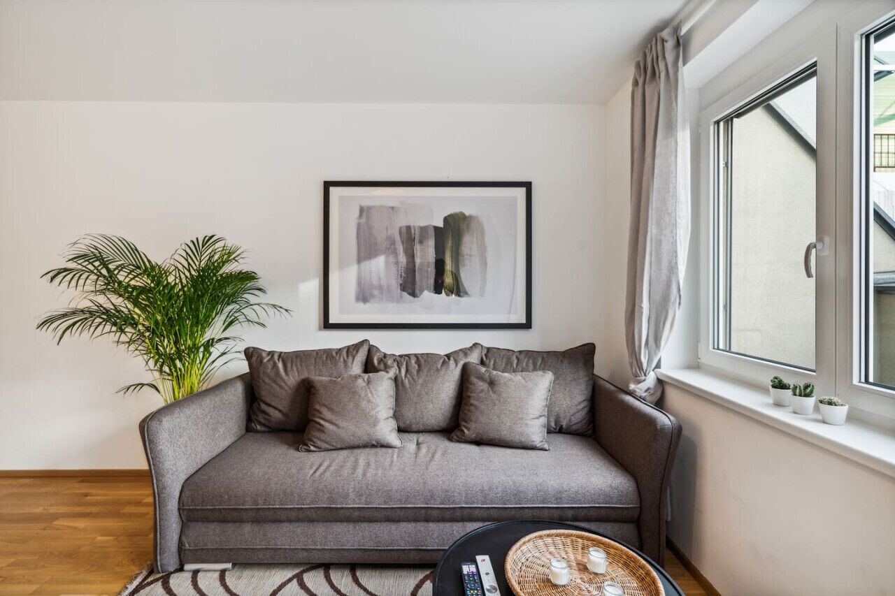 Botanical Design Apart In Erlachplatz - Vienna Central Station