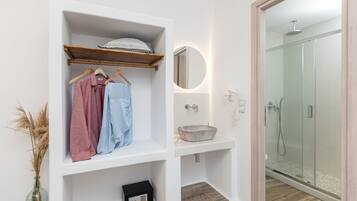 Suíte estúdio luxo | Cofres nos quartos, quartos à prova de som, berços grátis