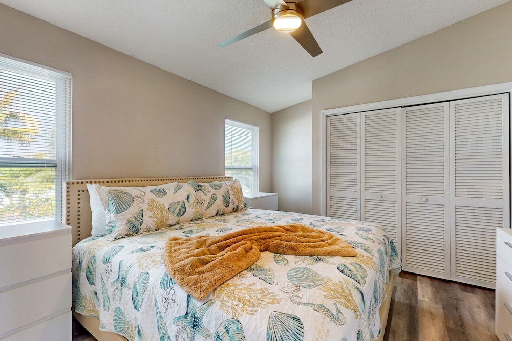 Dreamy Duplex With Dog-friendly Fenced Yard, Private Outdoor Living, Ac, & W/d - Melbourne, FL