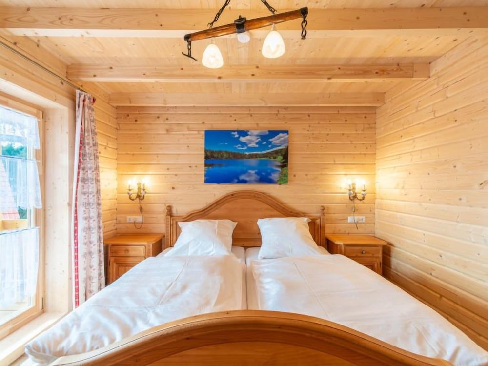 Chalet Toni mit Sauna by Interhome - Mühlberg | FeWo-direkt