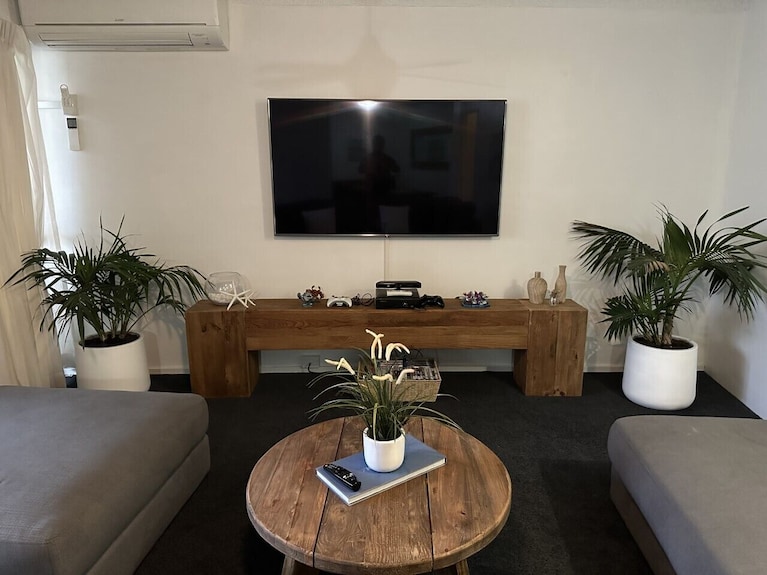 Unit In The Best Location Of Bribie, Walking Distance To Everything!! - Brisbane