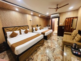 Roupas de cama premium, cofres nos quartos