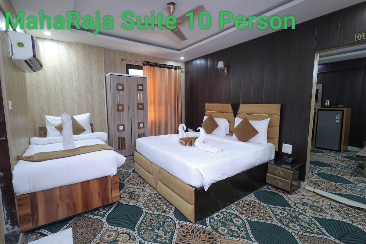 Suite Familiar, várias camas | Roupa de alta qualidade, cofre no quarto, com mobília individualizada